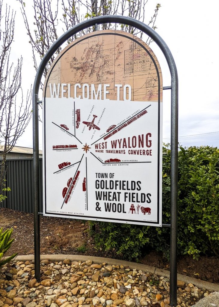 Town Sign – West Wyalong Signs
